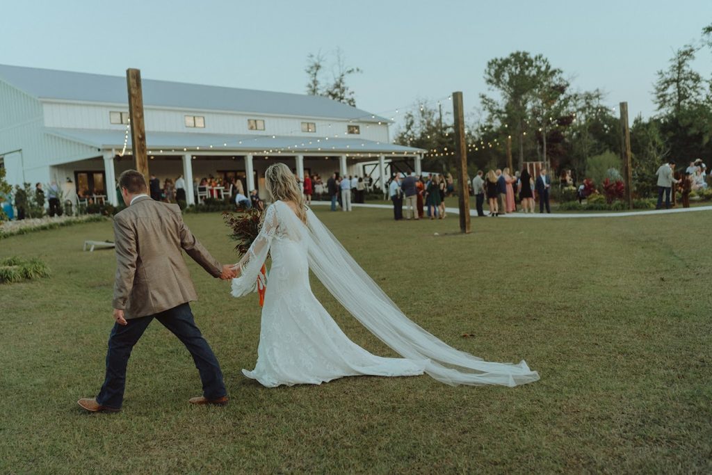 Photo Gallery of Our Wedding Venue - White Oaks Farm Venue